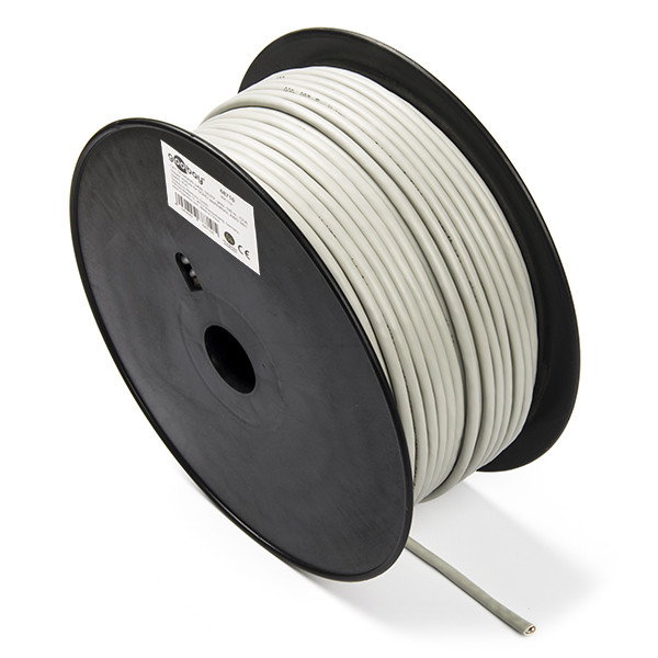 Cat5e UTP kabel op rol met stugge kern Cat5e UTP kabel op rol Cat5e ...